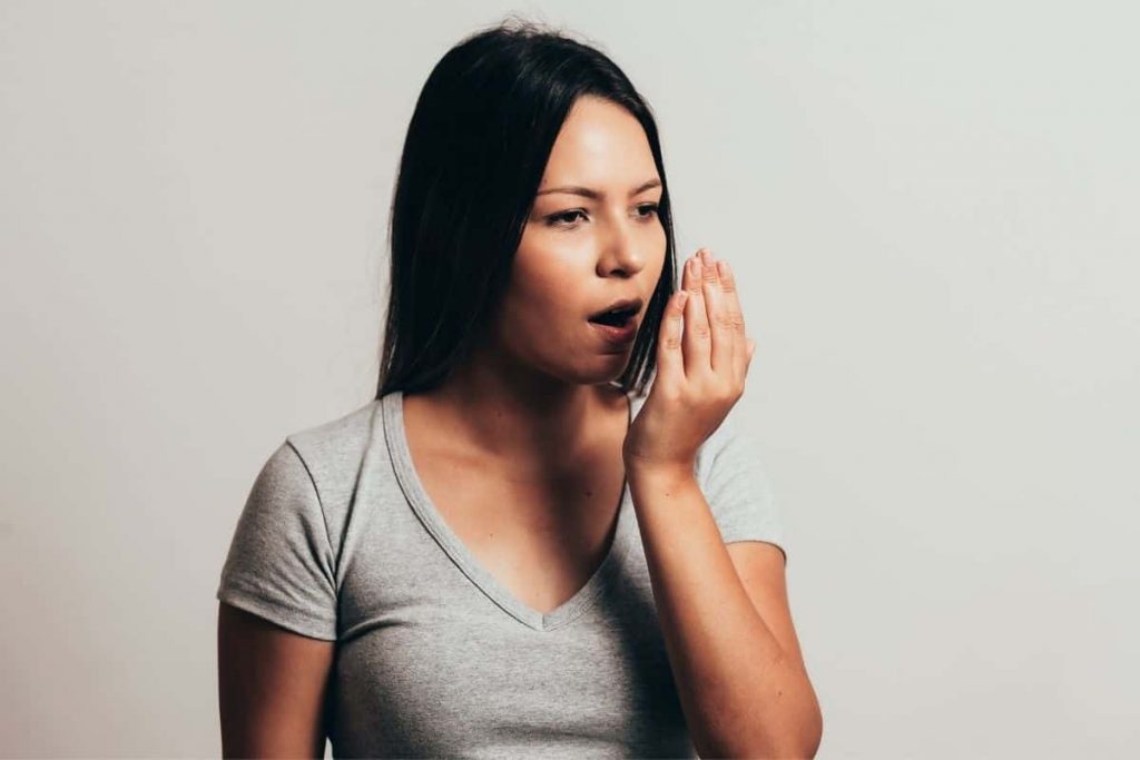 How to Get Rid of Coffee Breath: 9 Working Tips