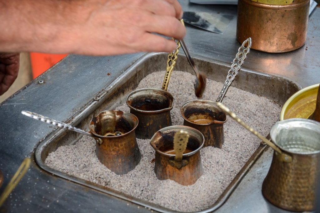 How Does Sand Coffee Work?